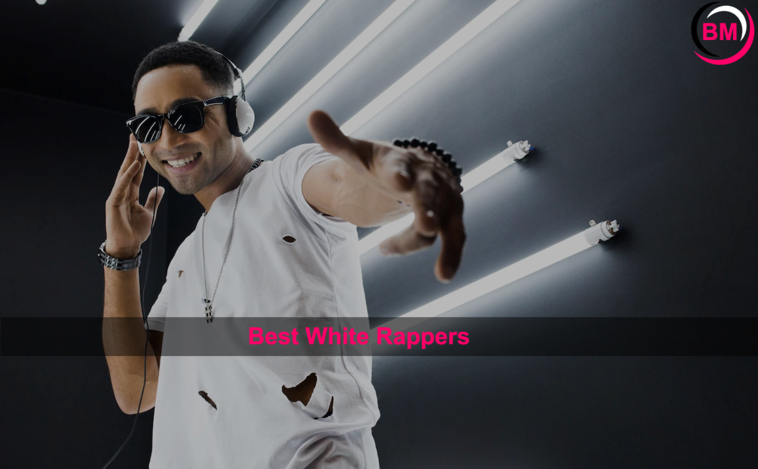 15+ Best White Rappers (2023 Updated)