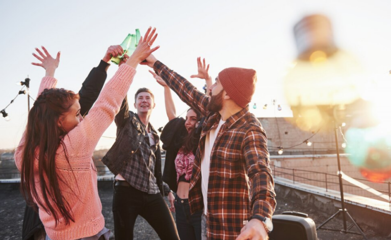 15 Best Chill Rap Songs of All Time (Ultimate Playlist)